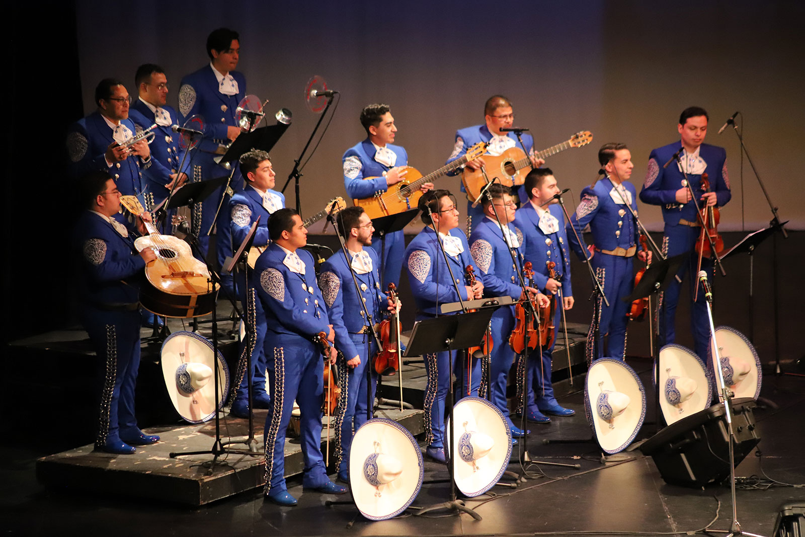 Se fusionan para dar serenata – Gaceta UACJ